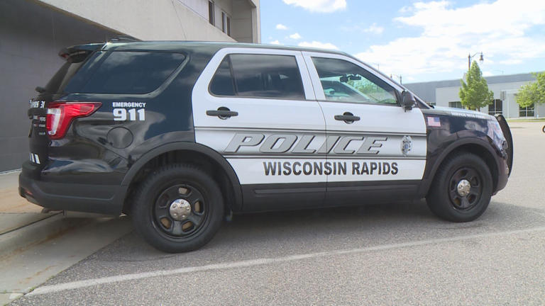 Police say person surrendered following standoff in Wisconsin Rapids