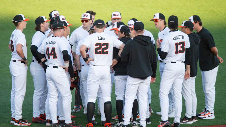 #8 Oregon State Baseball Beat Santa Clara 8-0 in Game Shortened By Rain