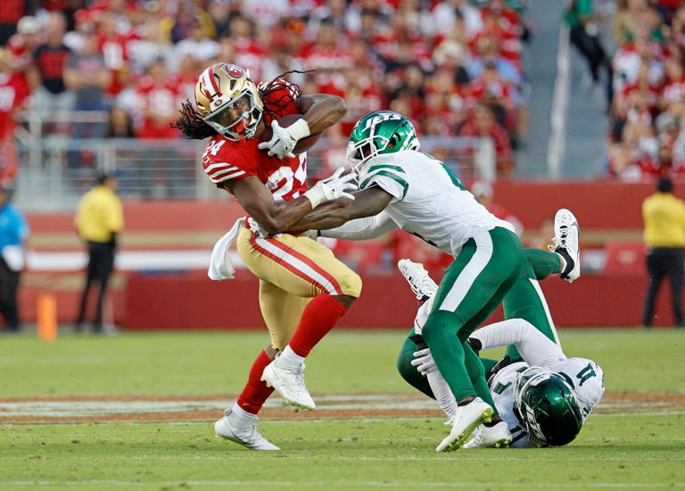 Vikings acquire RB Jordan Mason in trade with 49ers amid Aaron Rodgers saga