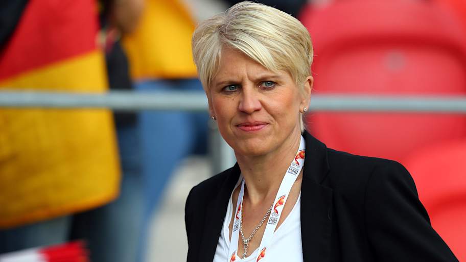 Ex-Nationalspielerin und DFB-Managerin Doris Fitschen früh verstorben