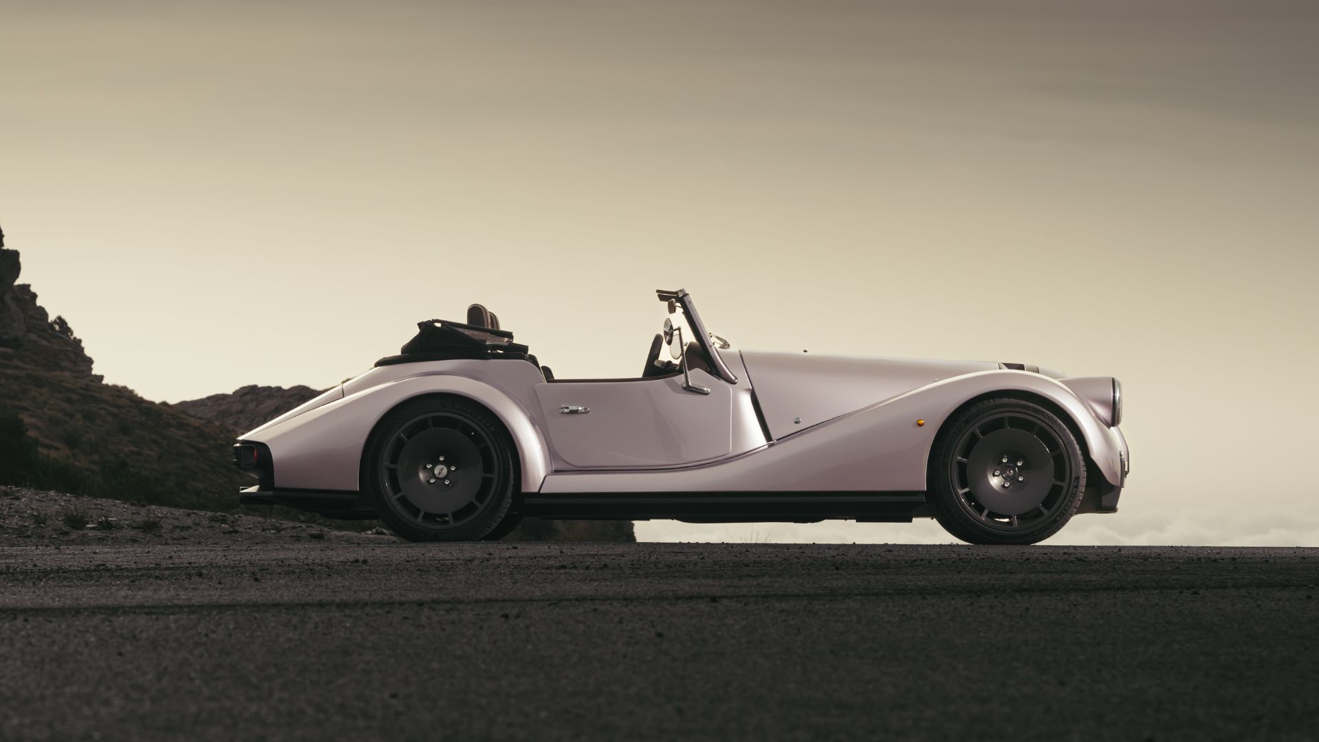 Photos: Morgan Supersport's classic design hits 166 mph with powerful ...