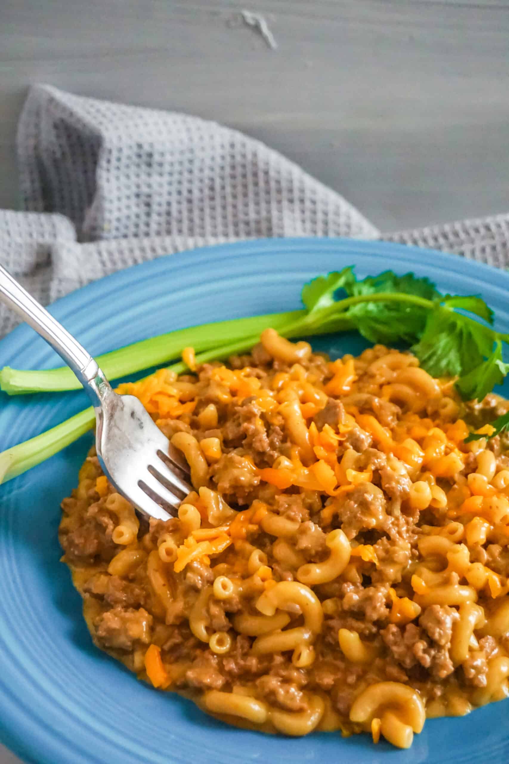 Hamburger Helper Cheeseburger Macaroni (Copycat Homemade Version)