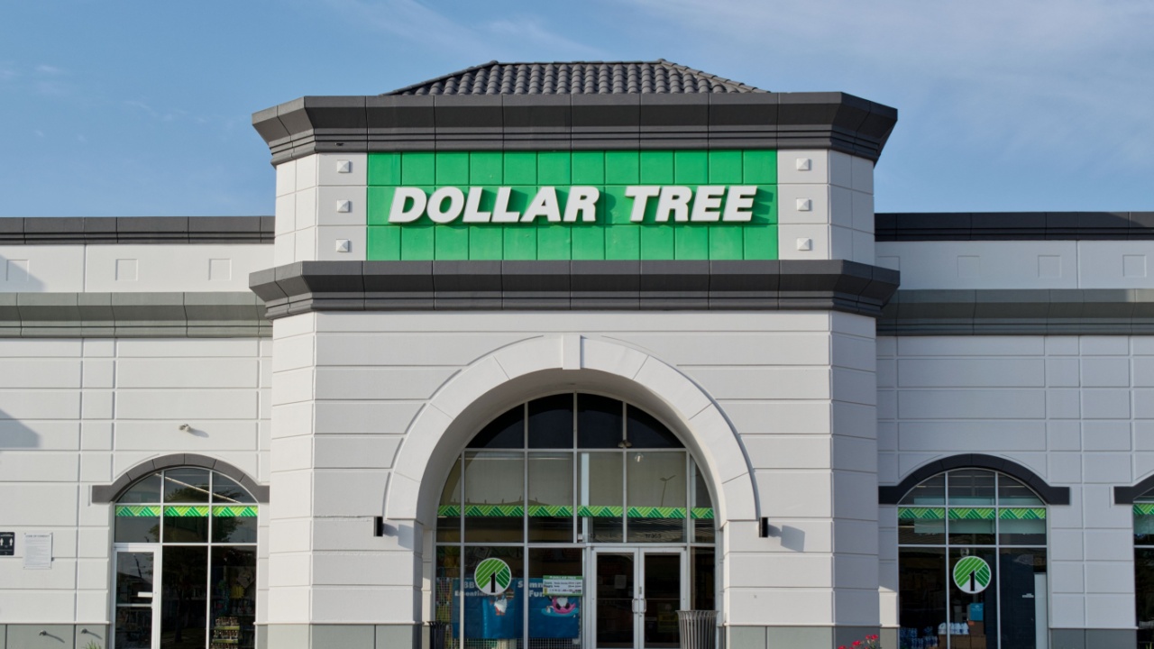 The Dollar Tree Travel Hack That Prevents Suitcase Disasters