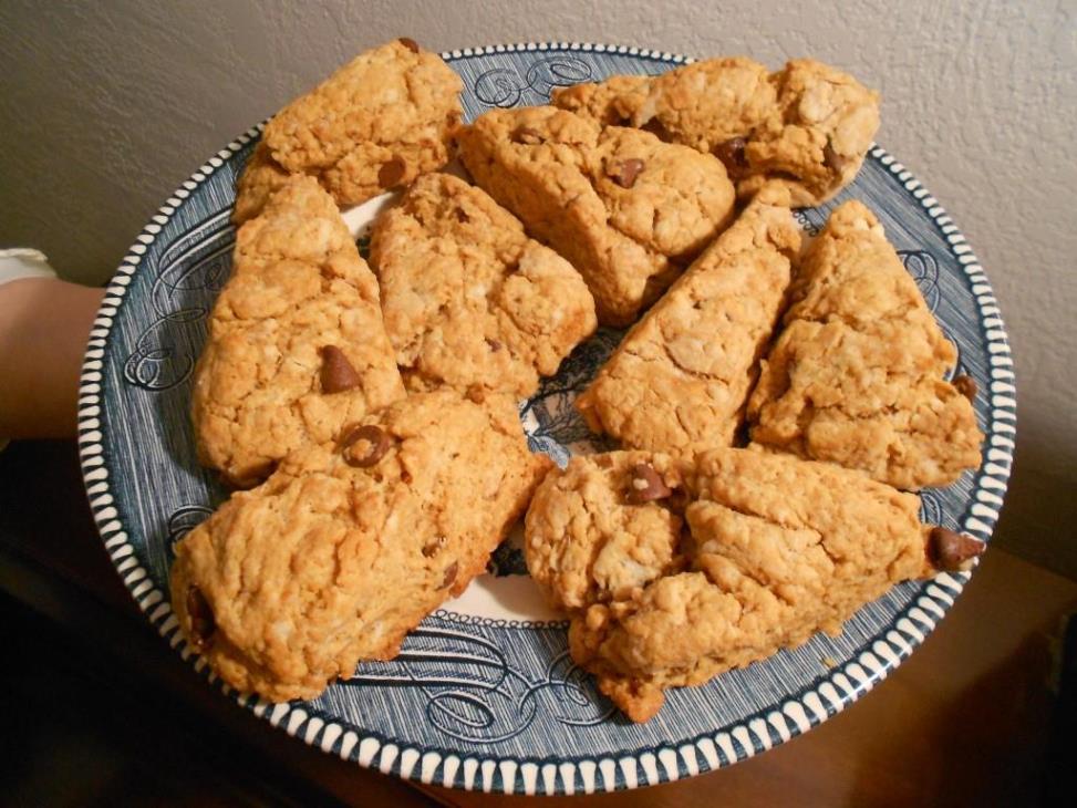 How to Make Delectable Peanut Butter Chocolate Chip Scones