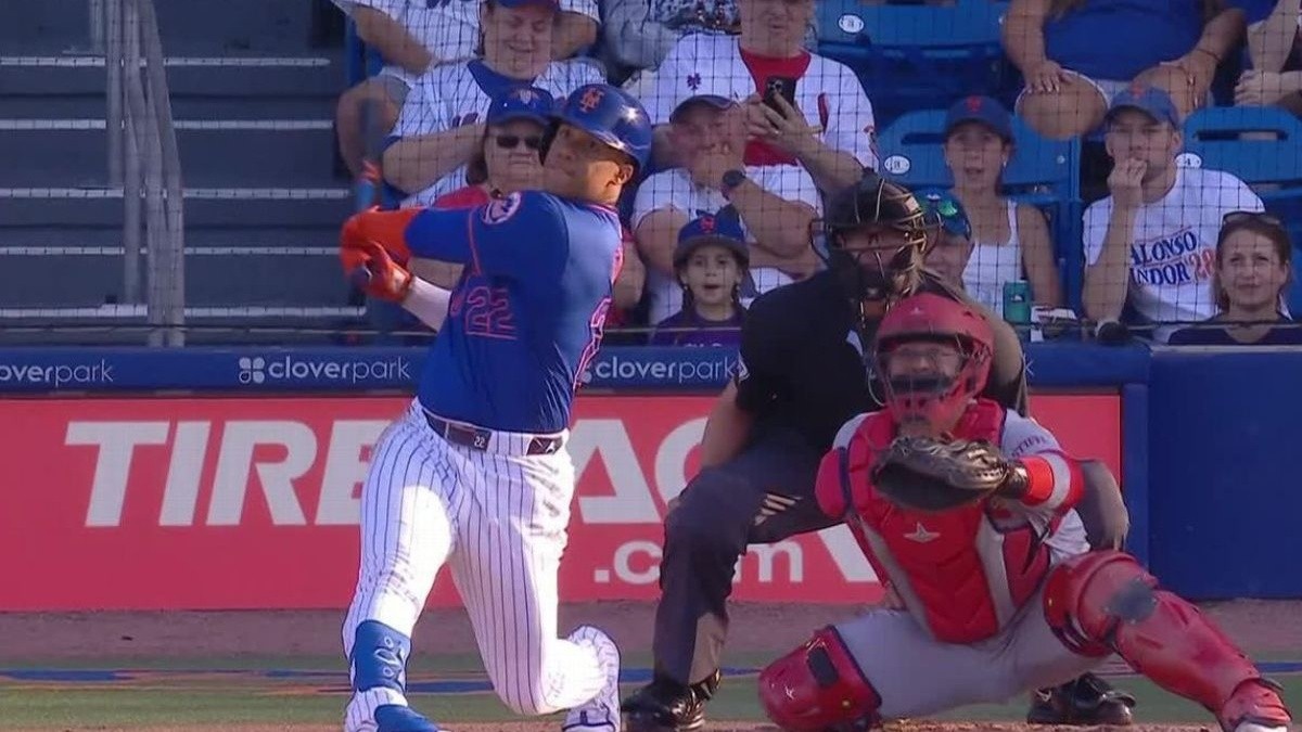 MLB: Juan Soto surpasses Elly De La Cruz to become new home run leader ...