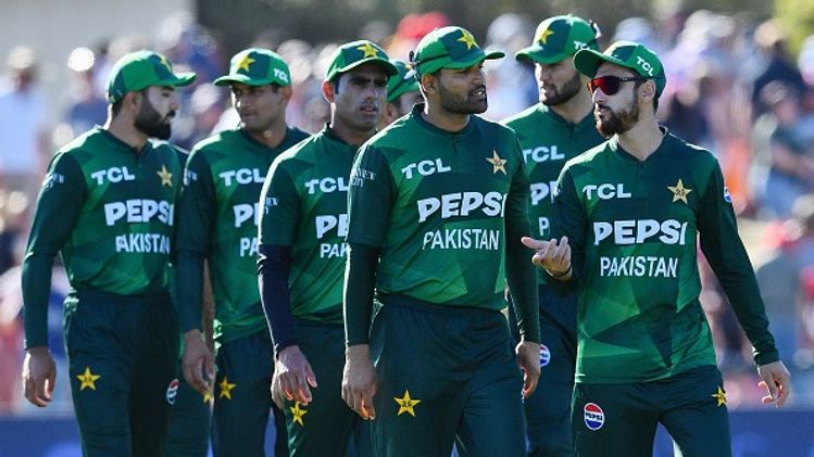 'Who brought him into the team?': Pakistan's World Cup winning star ...
