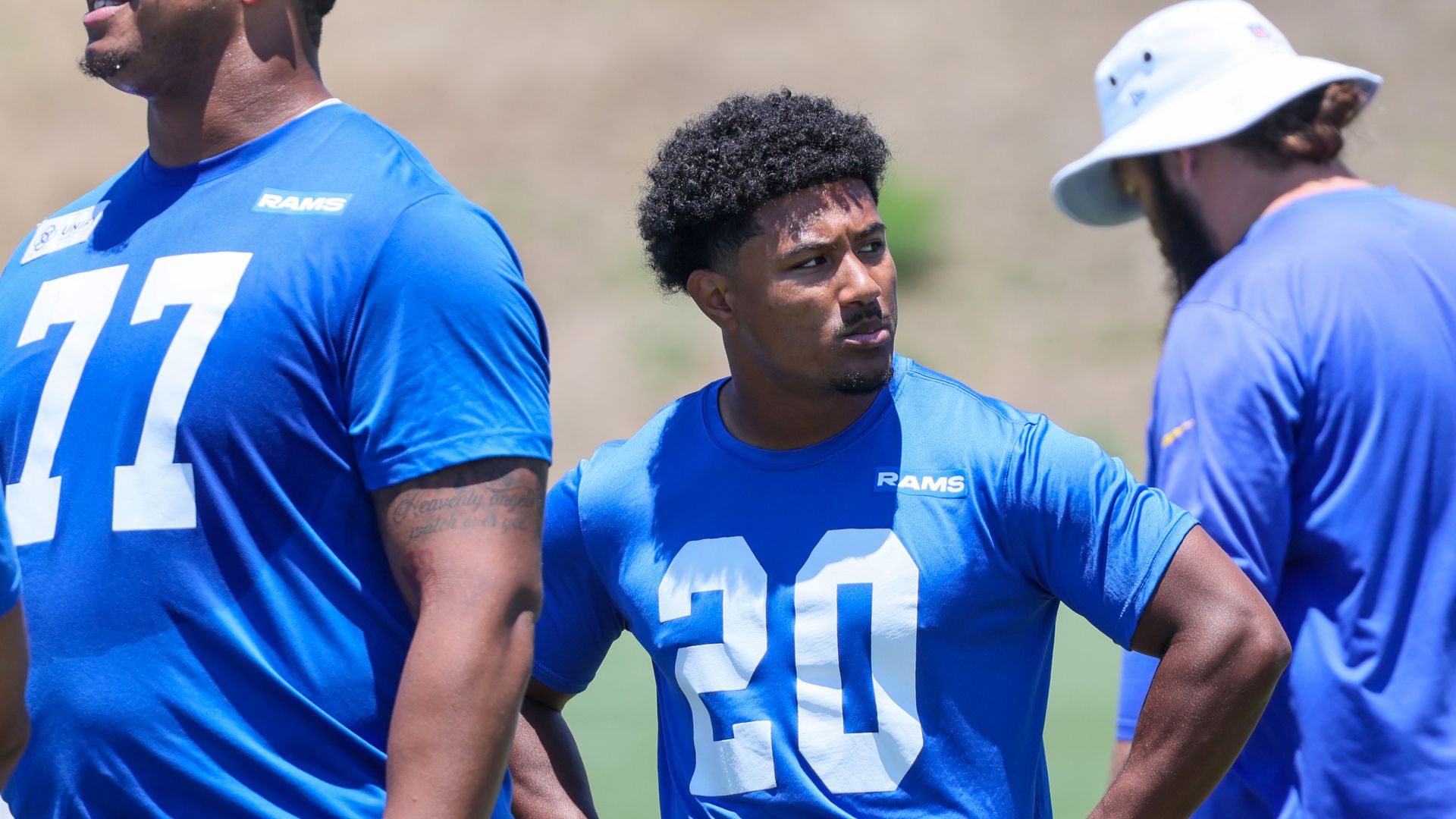 Rams keep a restricted free agent on new deal