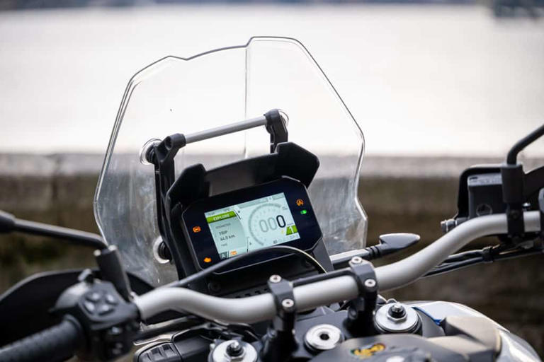 Aprilia Tuareg 660: Fida compagna per qualsiasi avventura! [PROVA SU ...