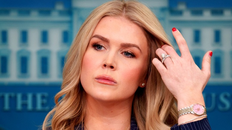 What Karoline Leavitt Looks Like Makeup-Free