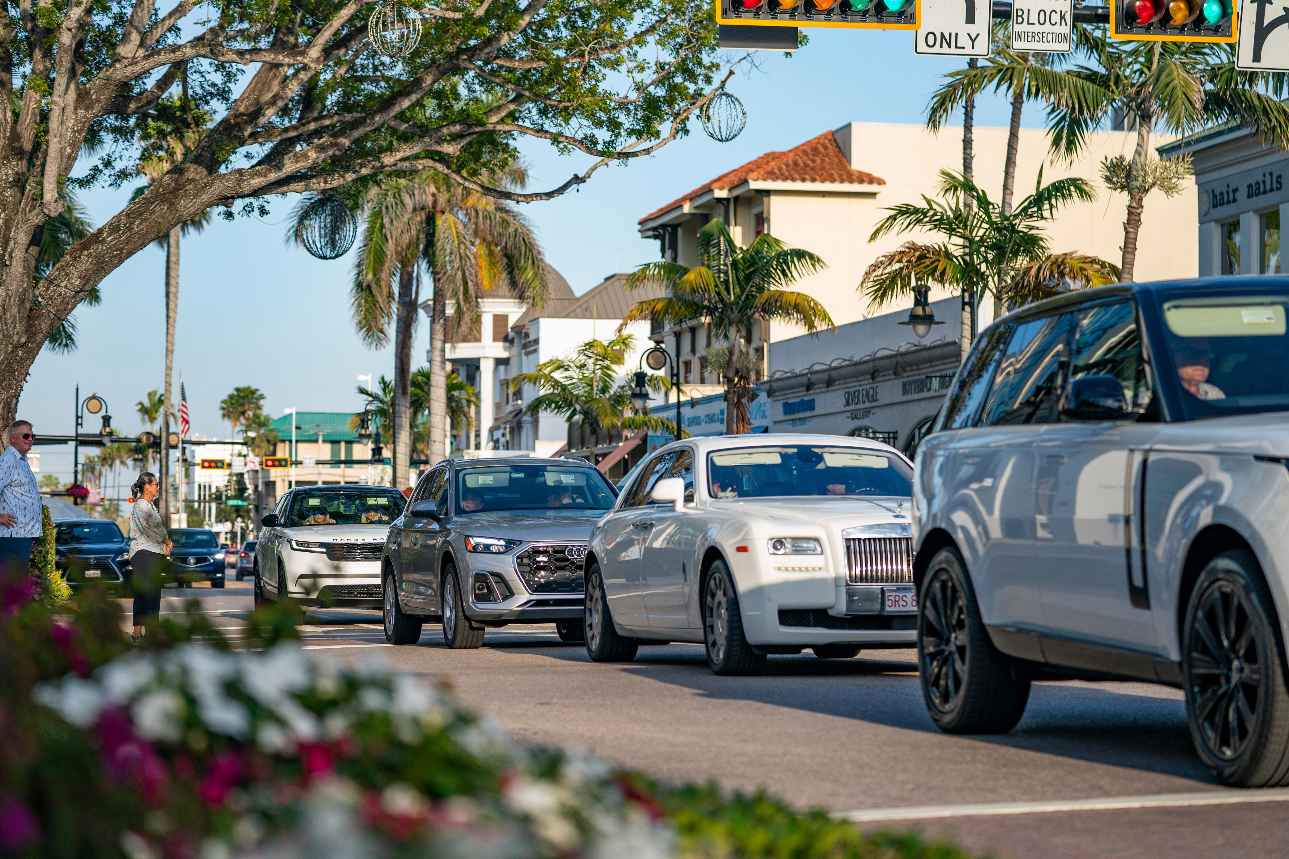Naples road widening project has people stirred up on social media ...