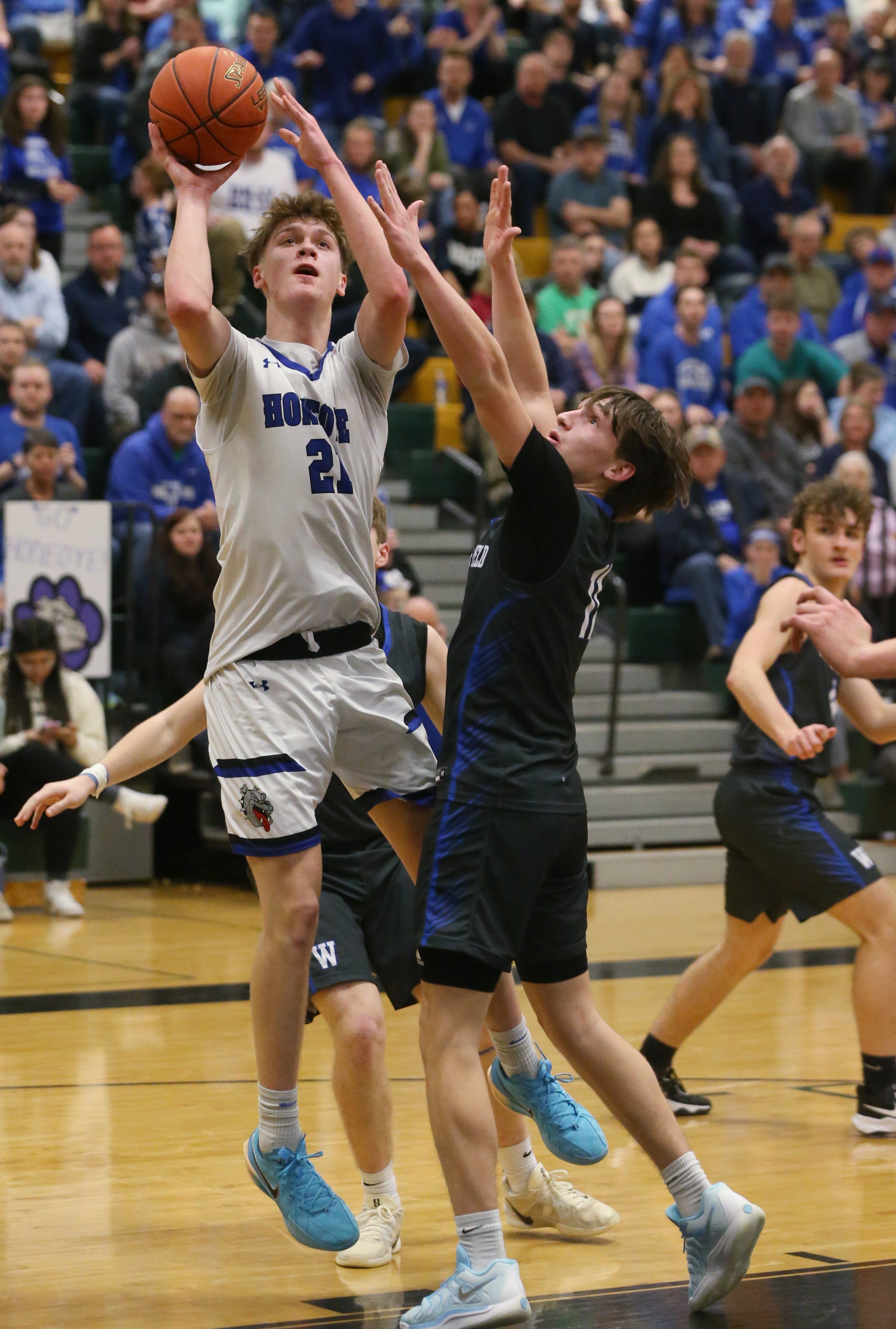 3 Section V boys basketball stars make first team all-state: List of ...