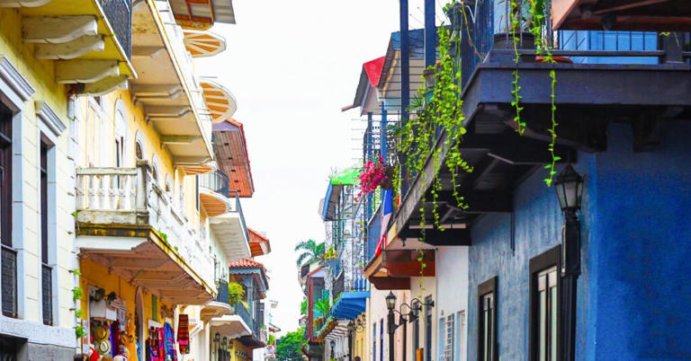 Americans Moving to Panama [Complete Expats Guide]