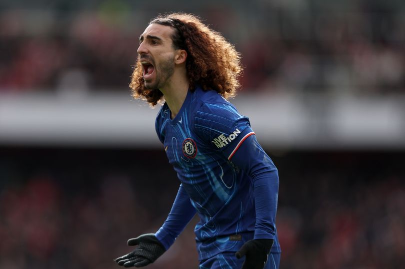 Premier League forced to release statement after Chelsea handball ...