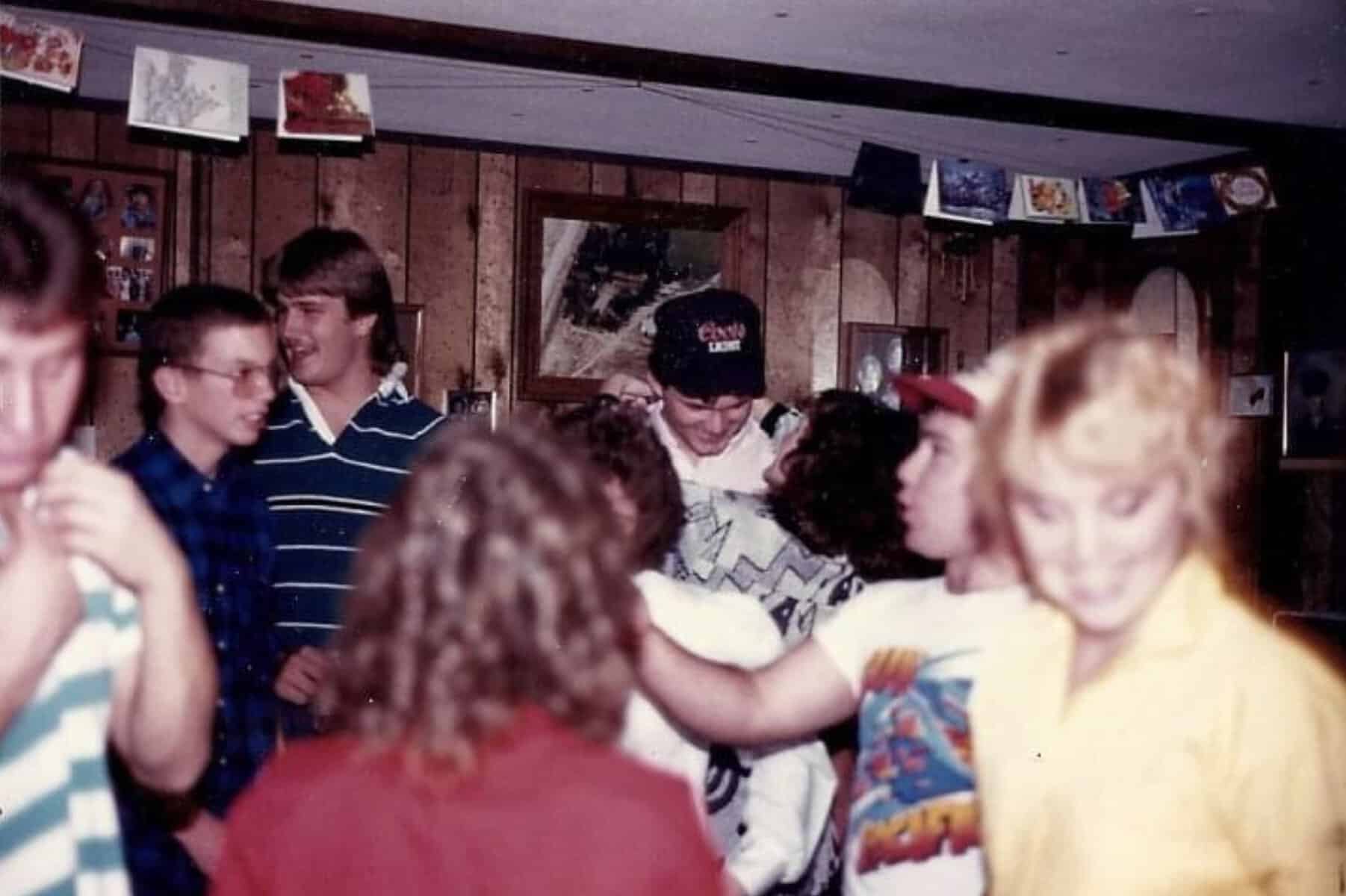 34 Photos Of The 1980s That Showcase The Golden Age Of Partying