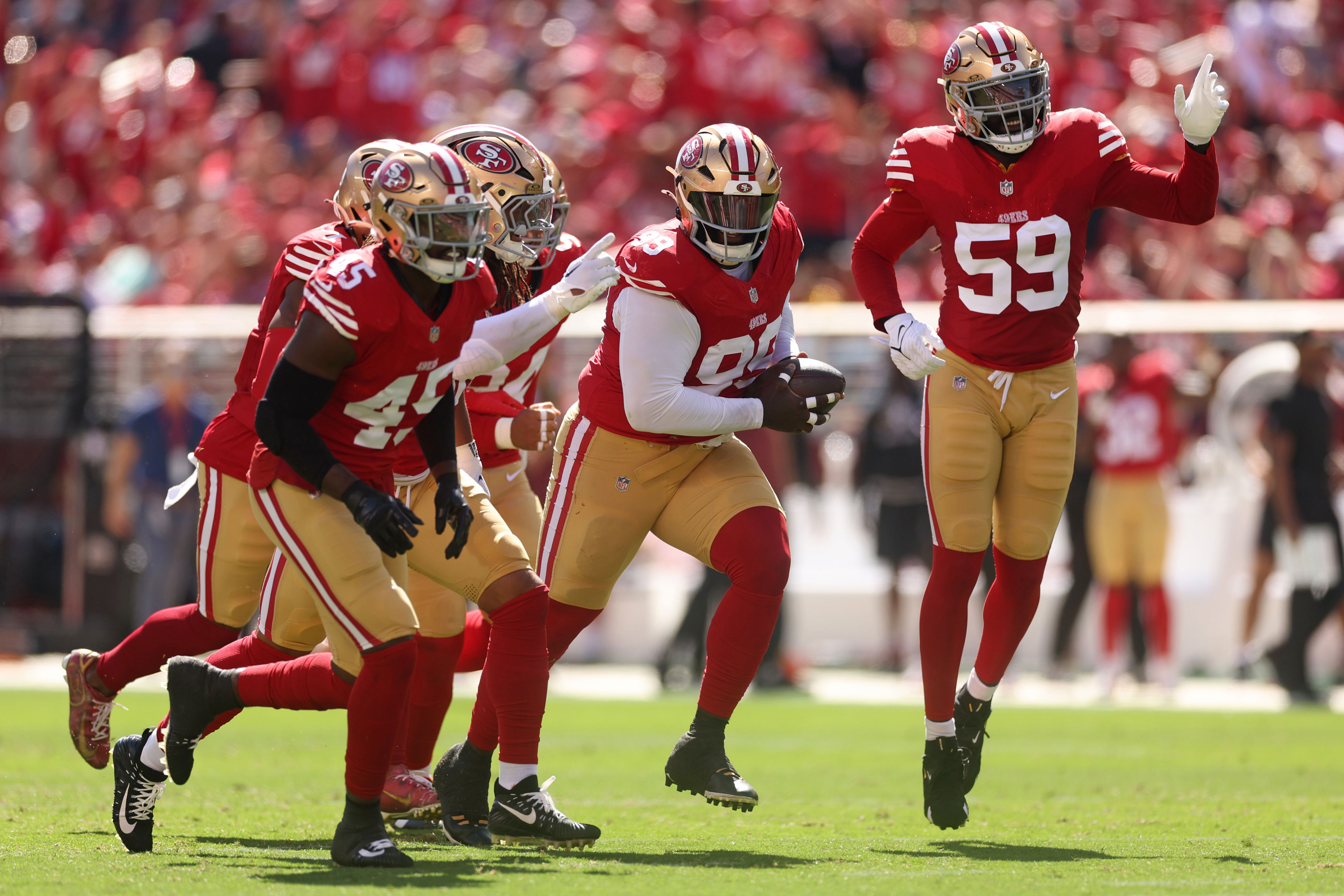 Browns Sign Veteran DT to Join Myles Garrett on Cleveland D-Line