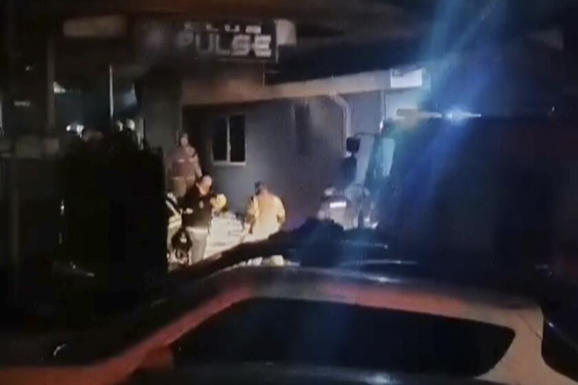 59 muertos y más de 150 heridos en incendio en discoteca en Macedonia ...