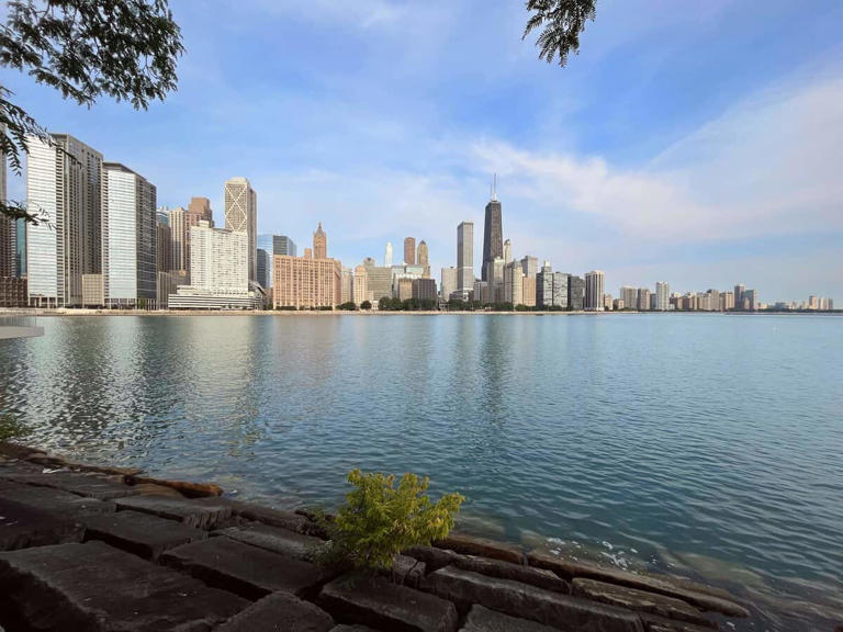 Solo Trip to Chicago: A Local’s Guide to Planning the Best Trip