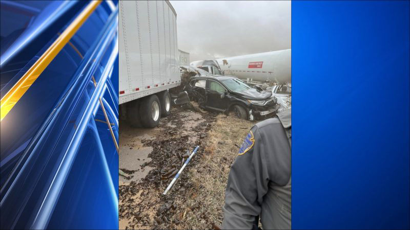 At least 8 dead after 71-vehicle pileup during dust storm At least 8 dead after 71-vehicle pileup during dust storm
