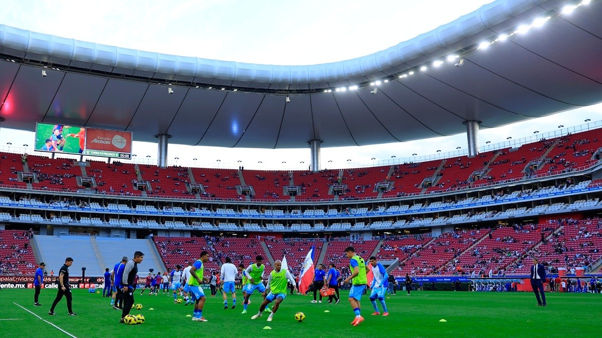 Chivas to Appeal Akron Stadium Ban; Aiming for Fans Against Cruz Azul