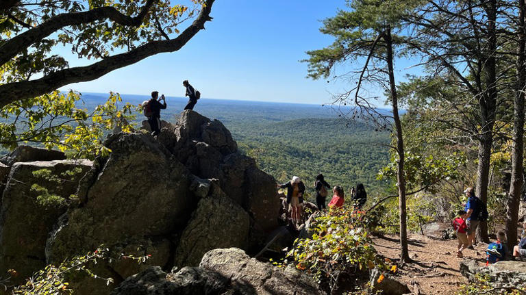 This North Carolina Mountain State Park Is A Secret Rock Climber's ...