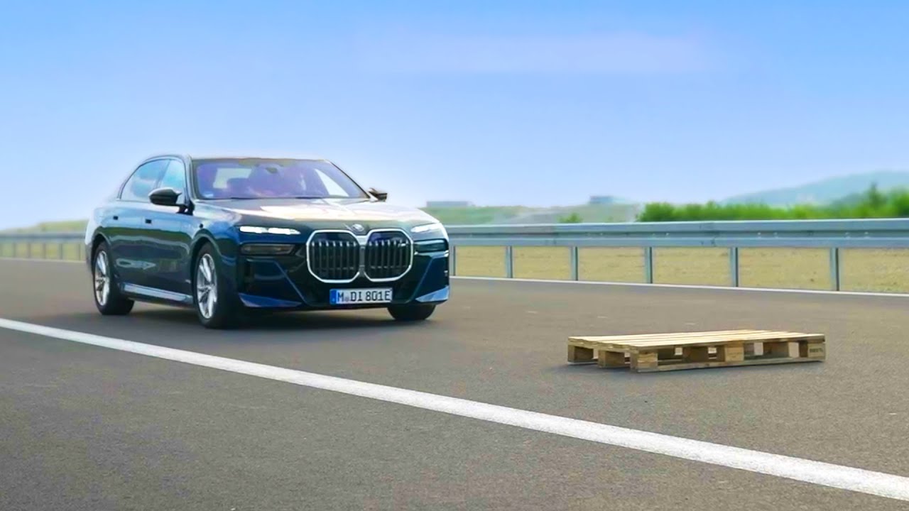 BMW 7 Series 2025 - Highly Automated Driving Demonstration