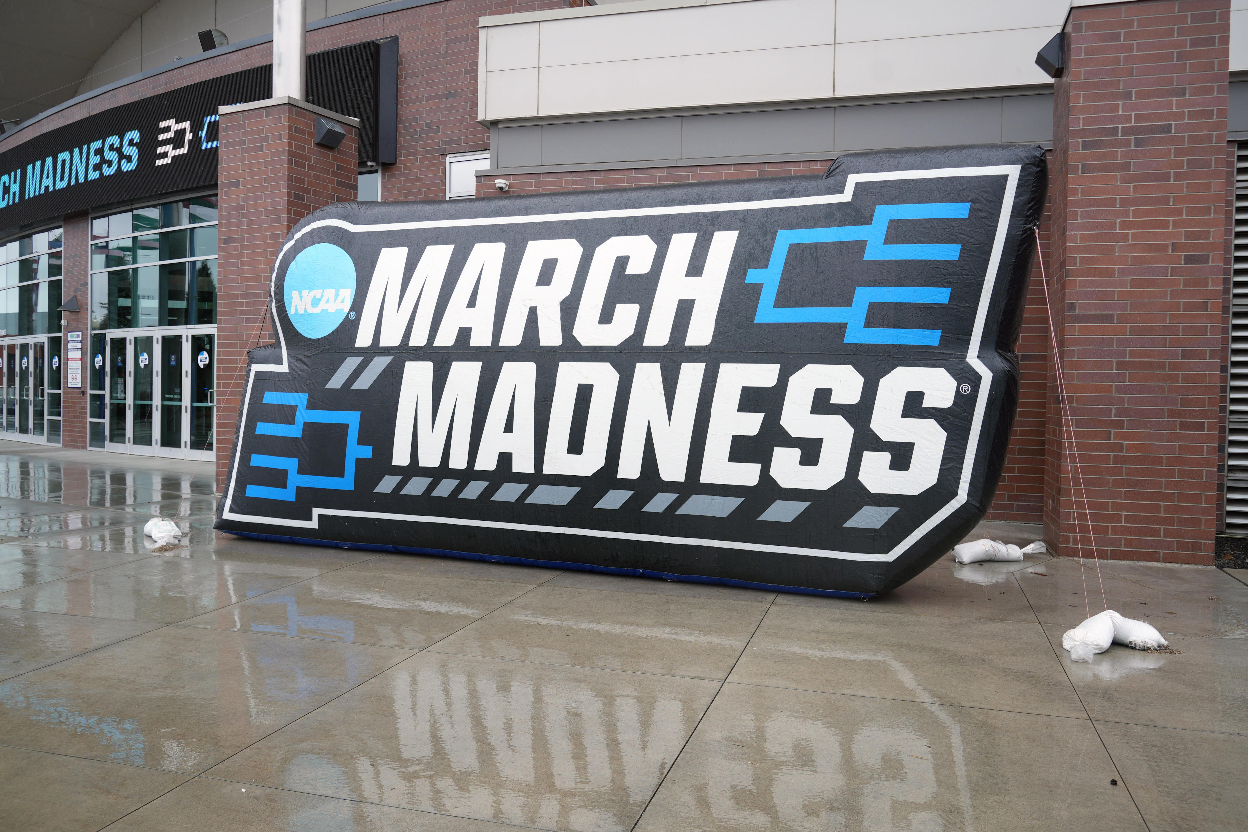 Men's March Madness schedule: NCAA Tournament start times, TV ...