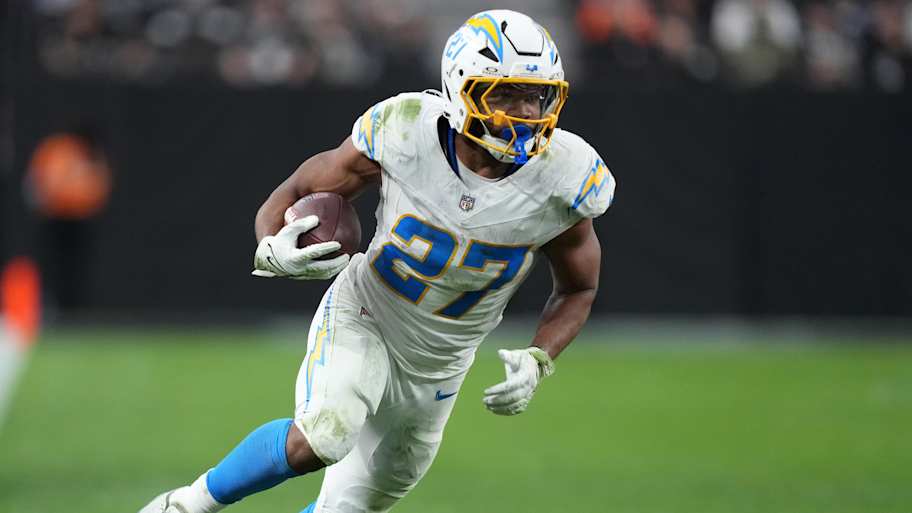 Broncos Linked to Former Chargers RB Coming Off a Career Year