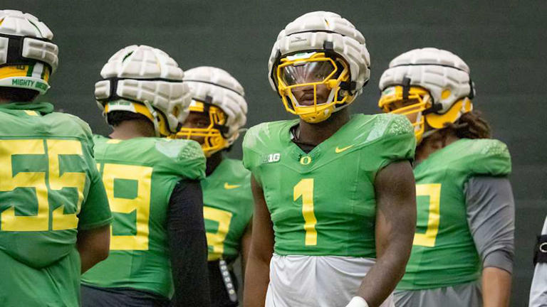 Oregon Ducks Predicted To Land 4-Star Recruit Jalen Lott Over Ohio ...