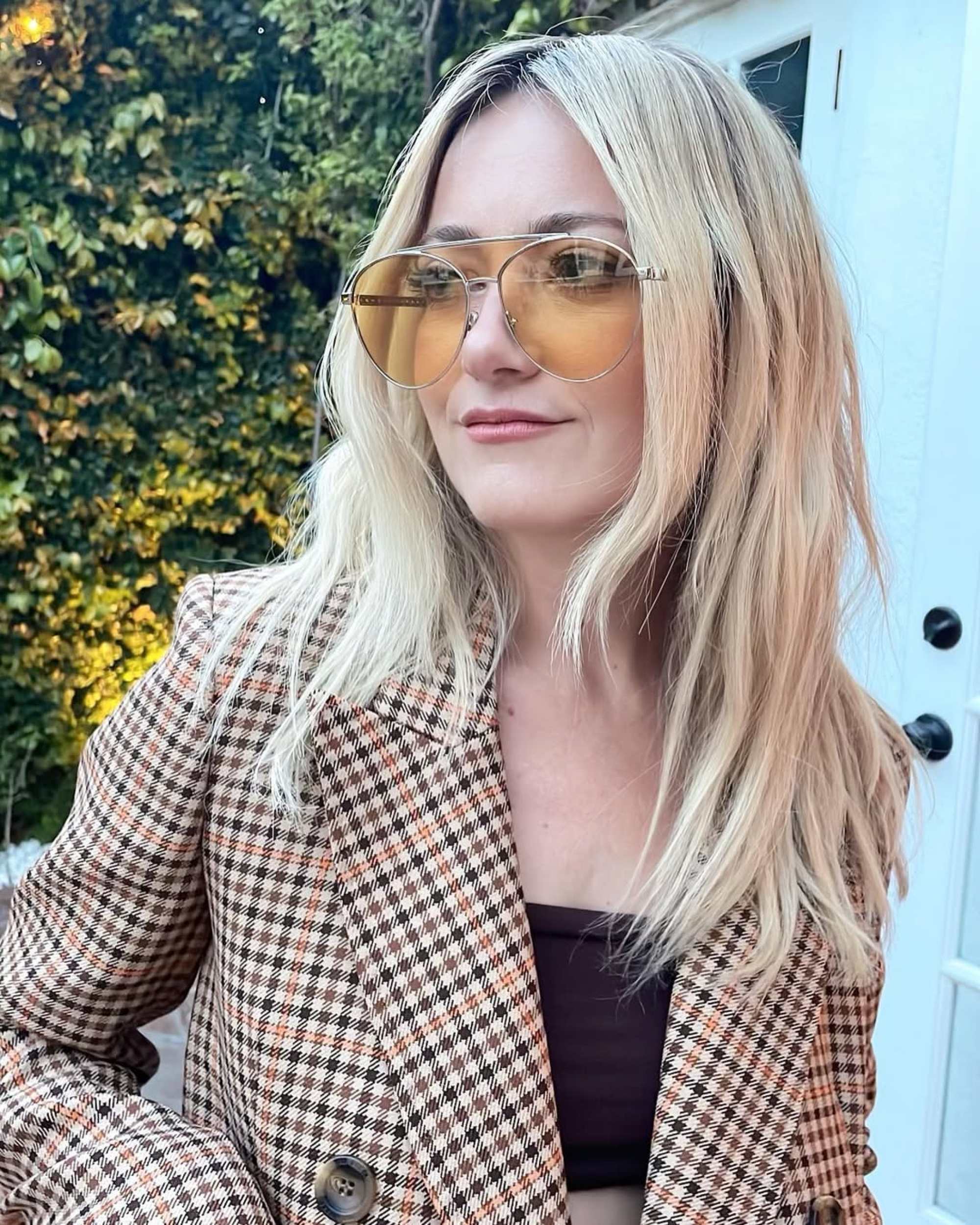 Meet Kate Hudson’s lookalike sister-in-law Meredith Hagner: the actress is married to Kurt ...