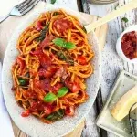 How to make an irresistible pasta dish with bold flavors