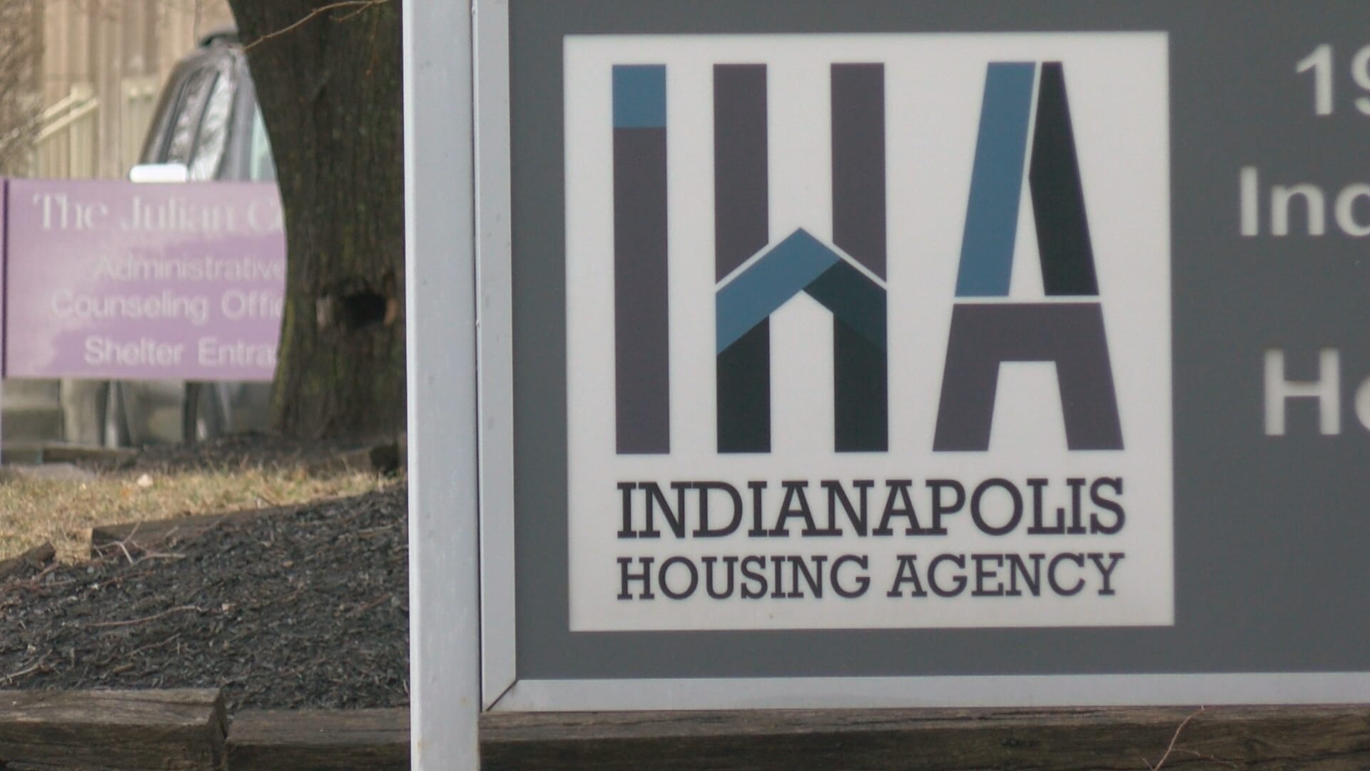 Indianapolis Housing Agency considers new management company