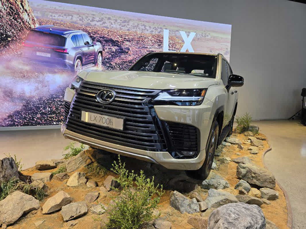 'BMW·벤츠·랜드로버'와 맞대결⋯ 렉서스, ‘LX 700h’로 수입 대형 SUV 시장 공략