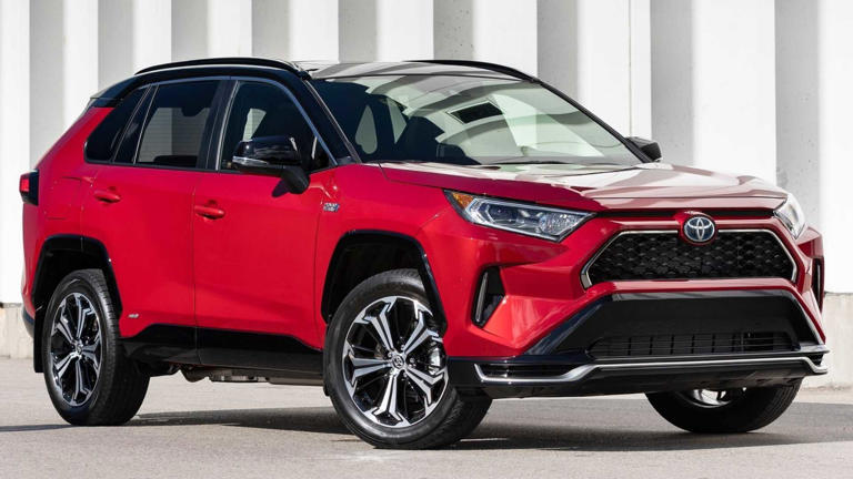 RAV4 Vs. Highlander: 10 Differences Between Toyota's Popular SUVs