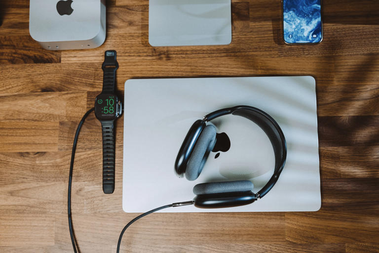 The ultimate Apple charging cable for travel, work, and everyday carry