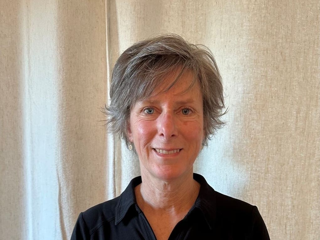 Nadine Scodro, Candidate For CHSD 230School Board : Election 2025