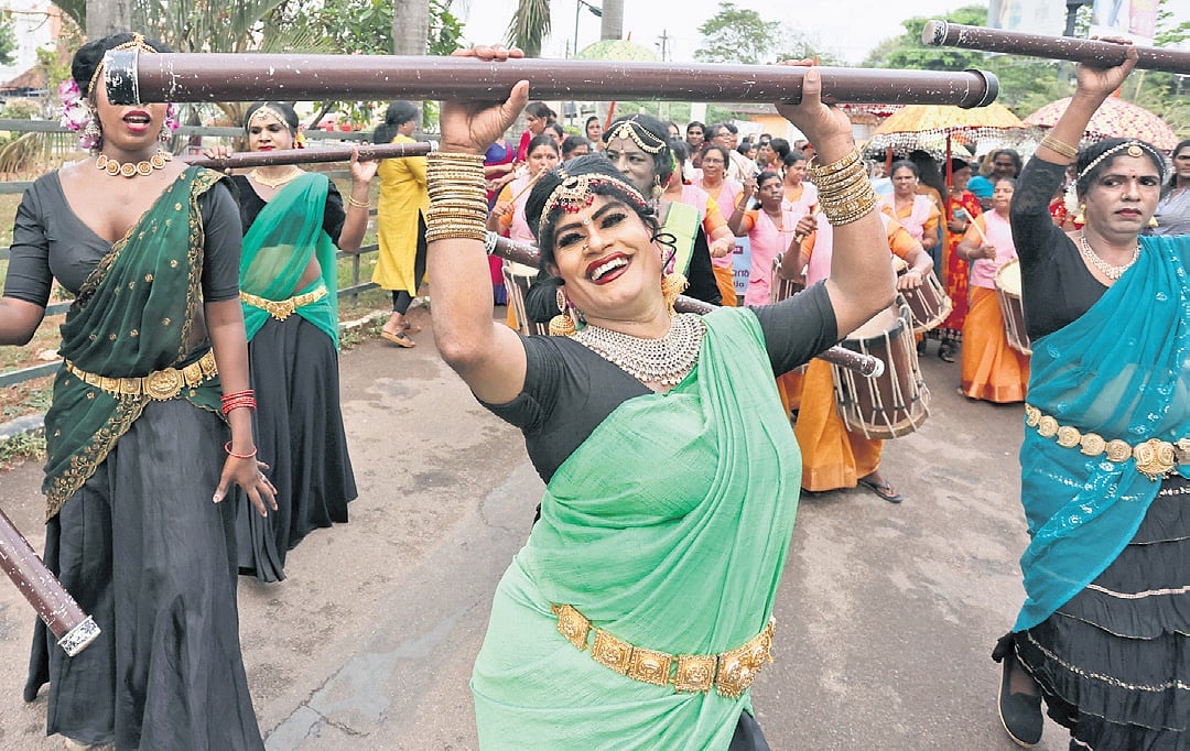‘Varnapakittu’ arts and cultural fete for transgender people begins in ...