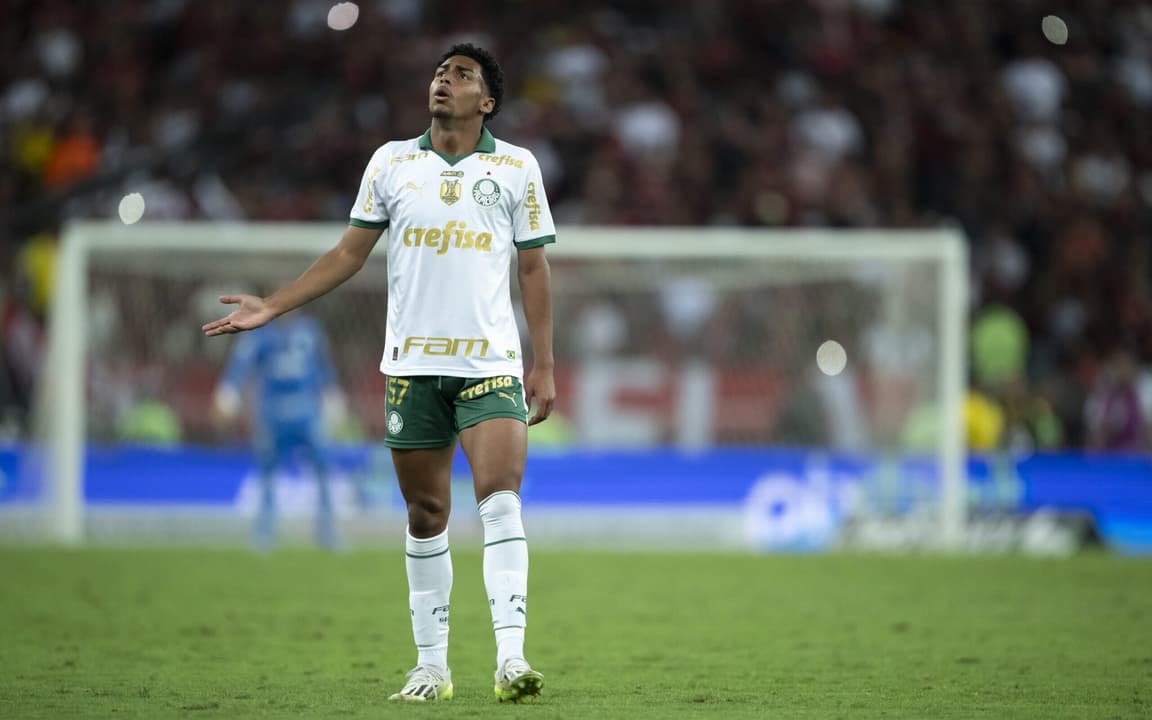 Luighi, do Palmeiras Sub-20, responde provocação da torcida do Flamengo ...