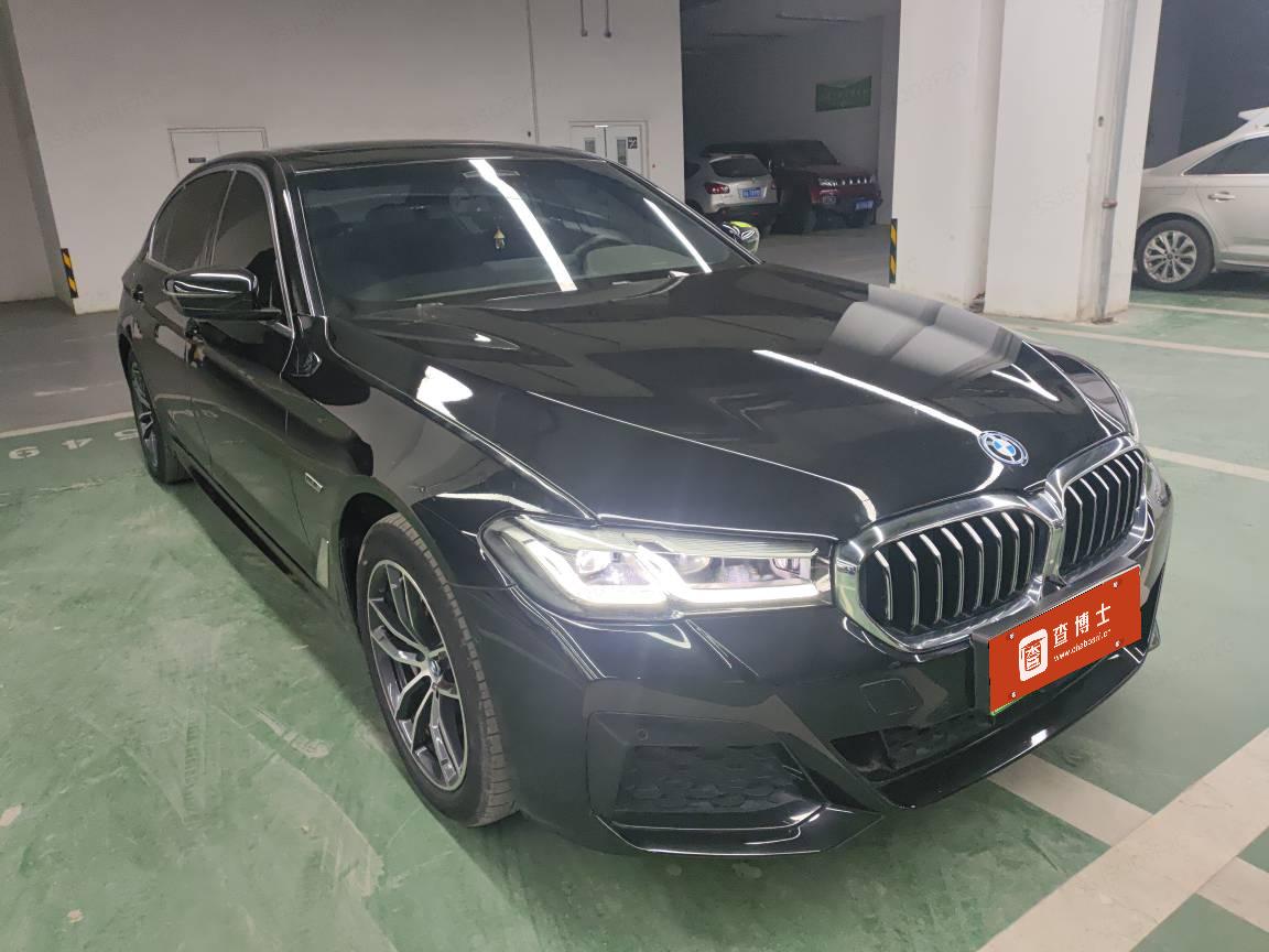 宝马 宝马5系新能源 2022款 改款 535Le M运动套装实拍图