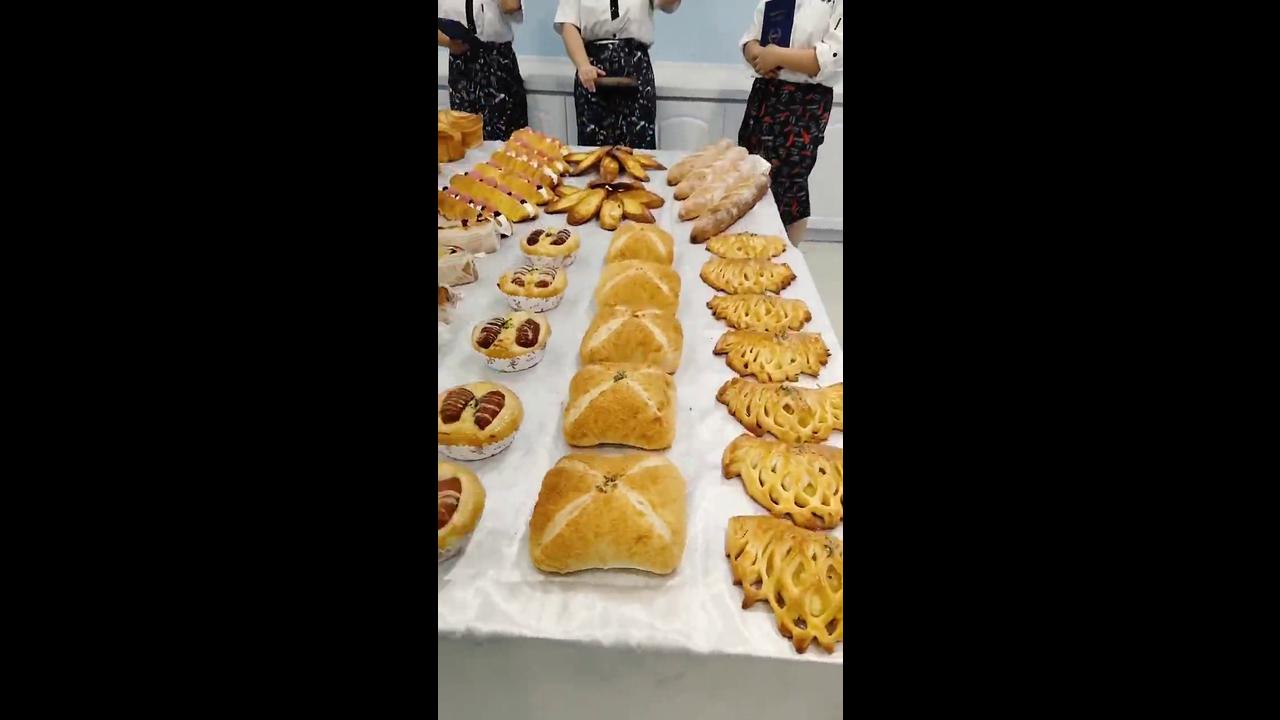 Presenting And Rating The Different Kinds Of Yummy Pastries