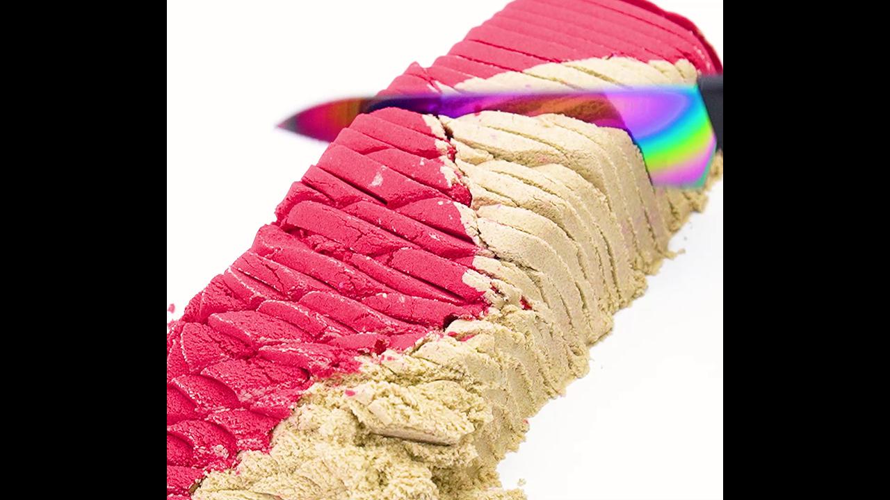 Satisfying Sensory Cutting Of Crunchy Kinetic Sand