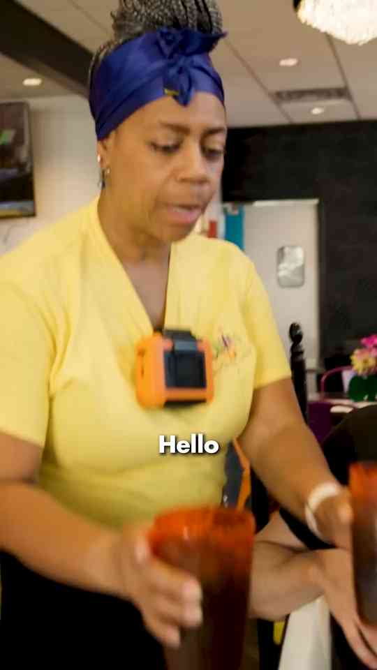 Two Brits try Ghetto Aid for the first time!