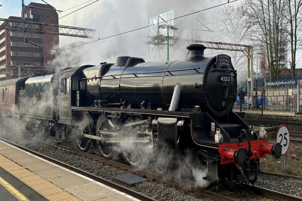 Stunning snaps as famous locomotive passes through Watford