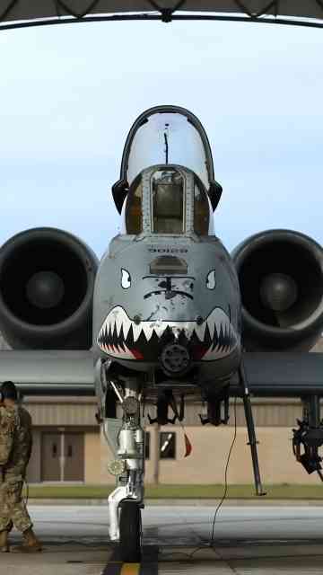 Why the A-10 is a Flying TANK