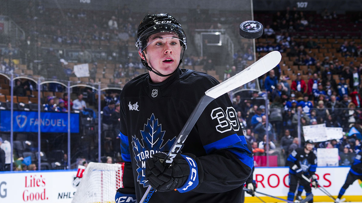 Bruins prospect Fraser Minten scores hat trick for Providence