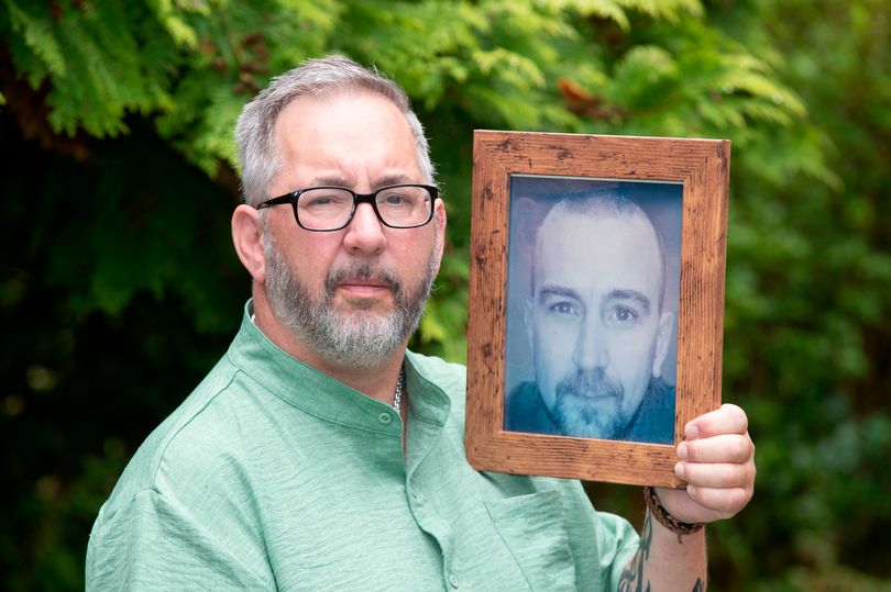 Scots Isis victim David Haines' brother begs for vile death video site ...