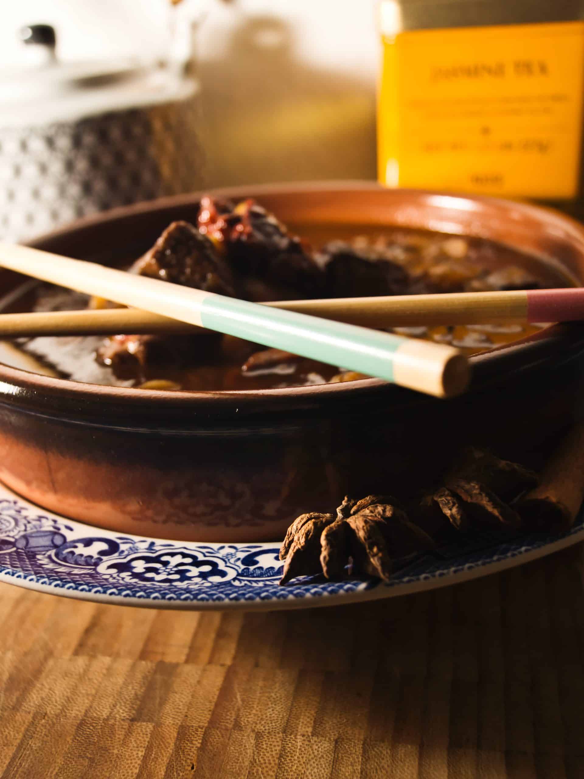 Sådan laver du autentisk kinesisk Hong Shao Rou med kartofler: Den ...