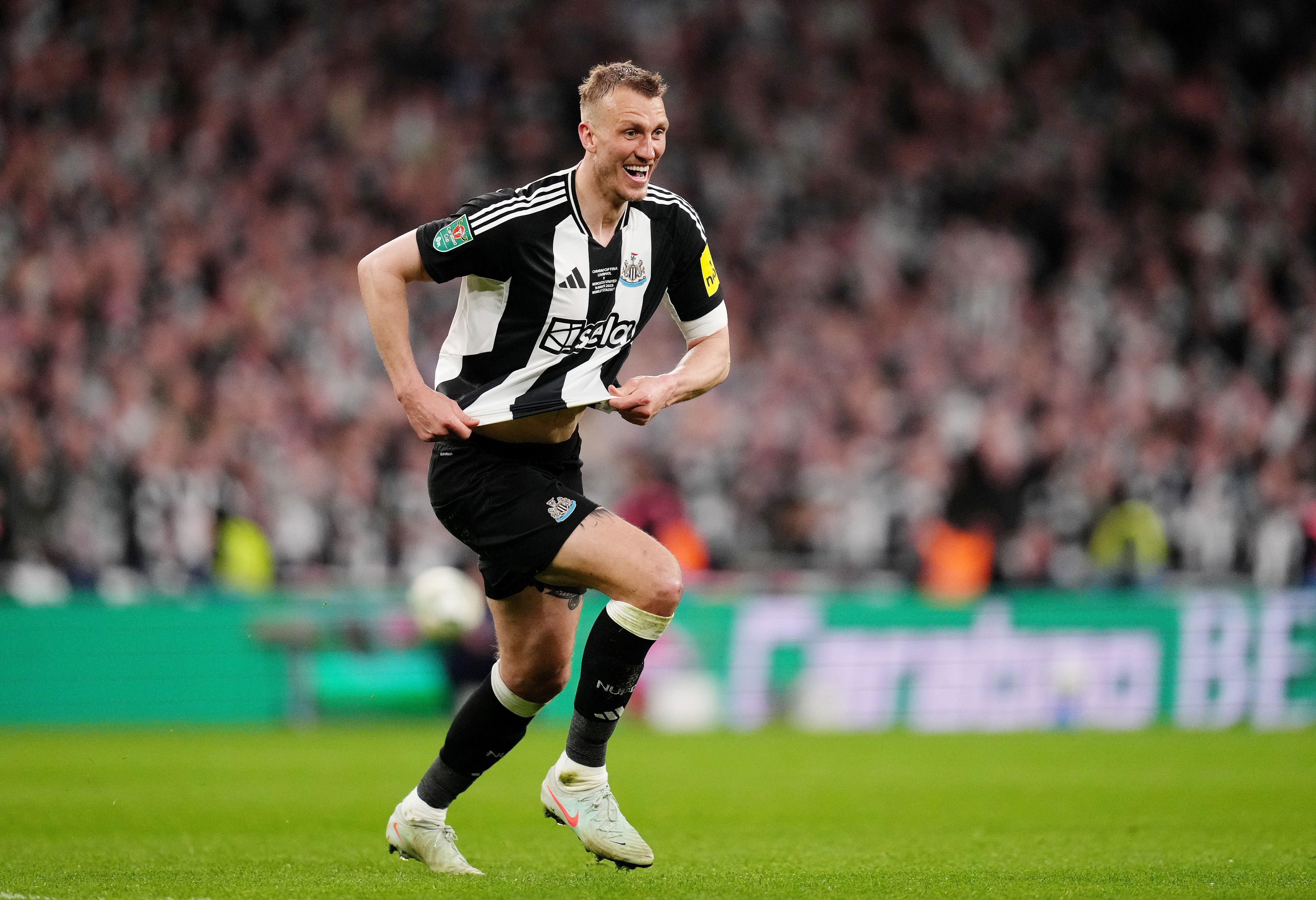 Liverpool vs Newcastle LIVE: Result and reaction as Magpies claim ...