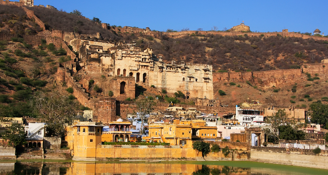 7 Forgotten Rajput Palaces That Still Whisper Royalty