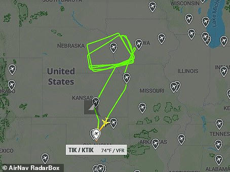 Navy's 'Doomsday plane' spotted circling Midwest nuclear command base
