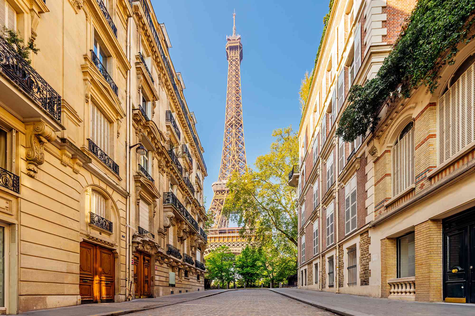This Flash Sale Has 30% Off 6 Iconic European Cities—Including London ...